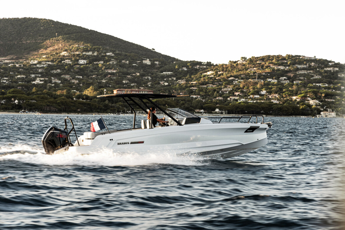 BRABUS @ Boot 2024! - News & Events - Brand - BRABUS